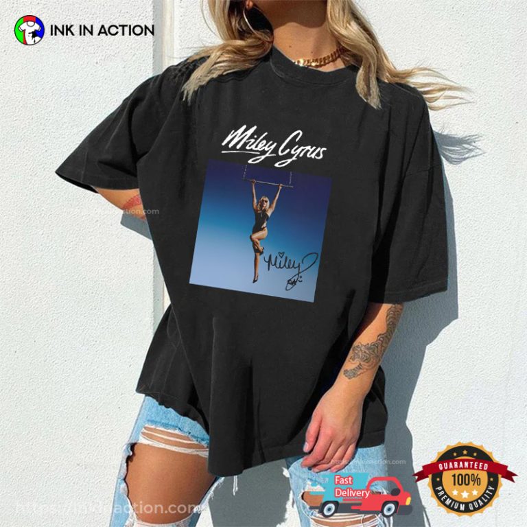 Endless Summer Vacation Miley Cyrus T-shirt - Print your thoughts. Tell ...