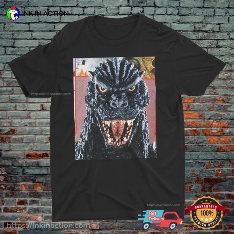 Retro Godzilla Smile Face Portrait Tee - Print your thoughts. Tell your ...