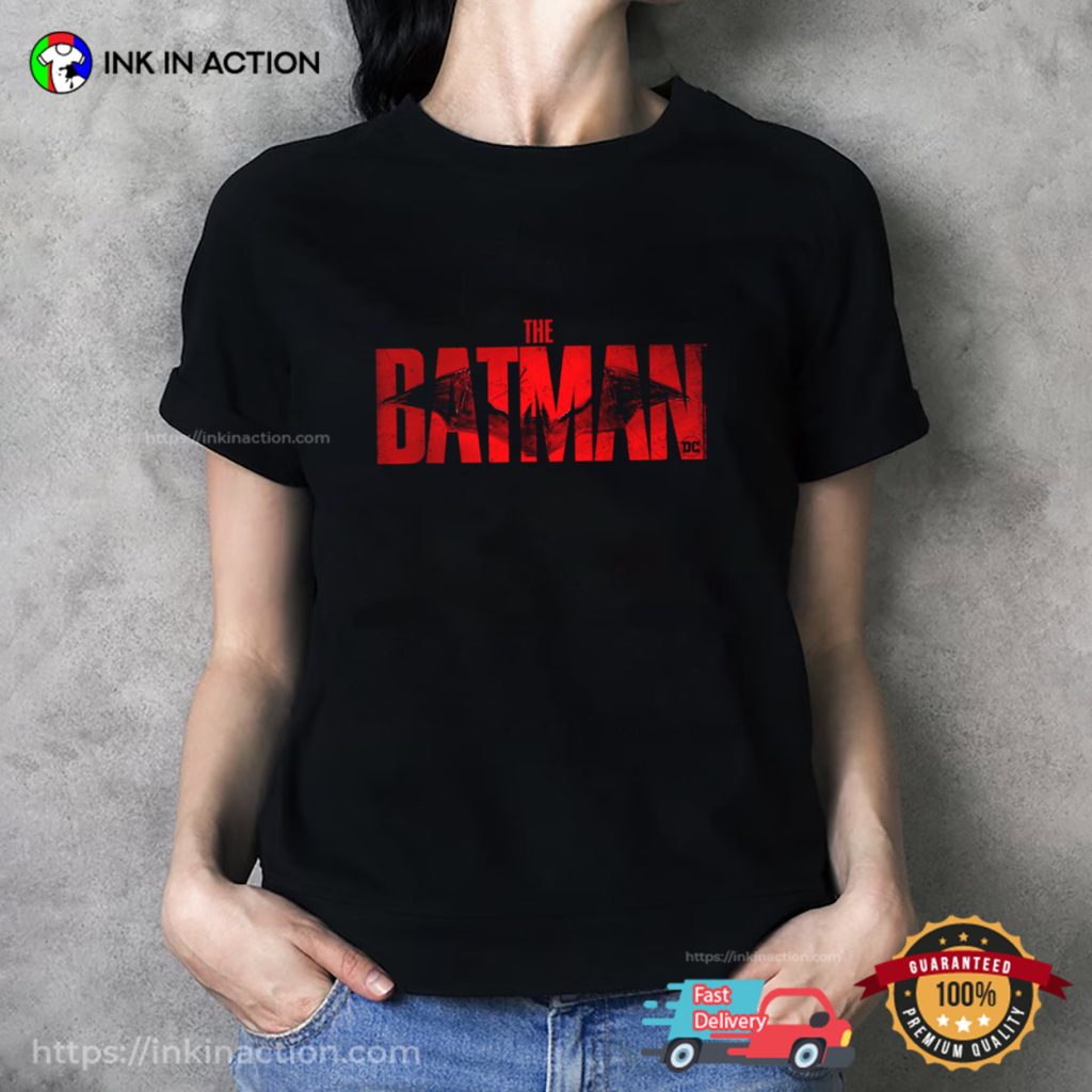 Batman Crimson Drawn Bat Logo T-shirt - Print your thoughts. Tell your ...